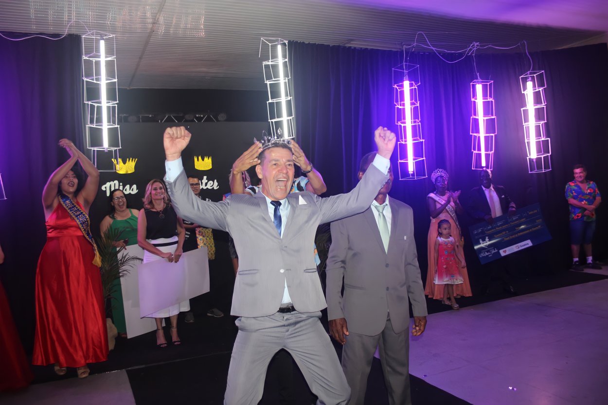 Jornal O Guaíra » A Elegância que Vem com o Tempo: Maria Adélia e José ...