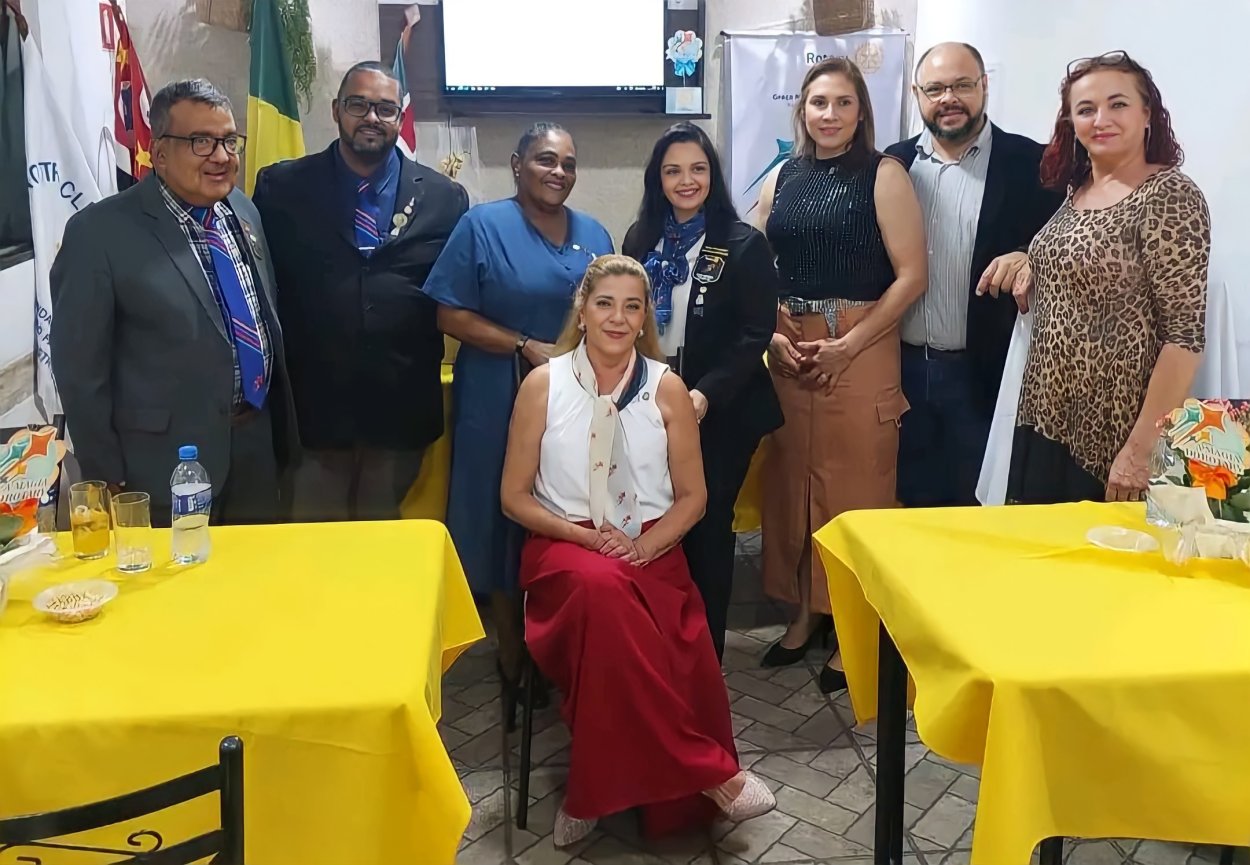Jornal O Guaíra » Rotary Club Celebra 17 Anos e Empossa Graça Maria ...